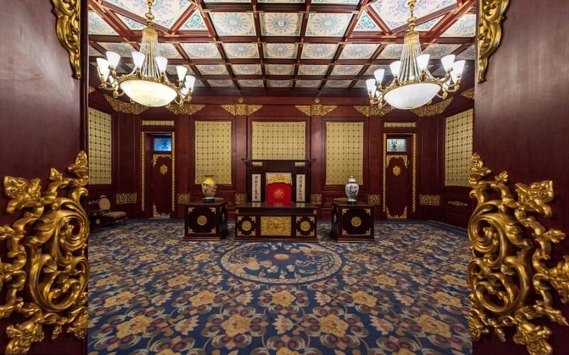 From the Steppes to the Throne: The Rise of the Manchu Dynasty